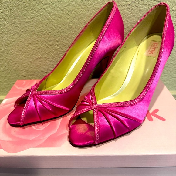 PINK Victoria's Secret | Shoes | Womens Pink Peep Toe Wedding Heels ...